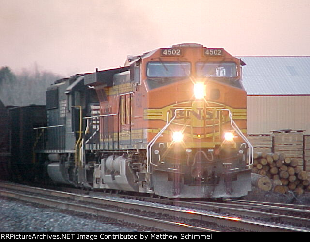 BNSF 4502